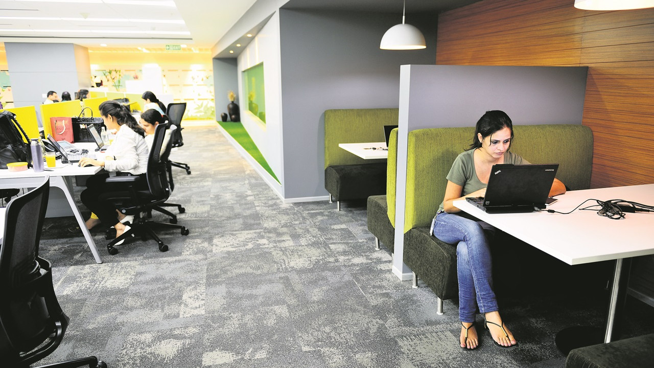 Teknoloji işteki cinsiyet uçurumunu kapatıyor