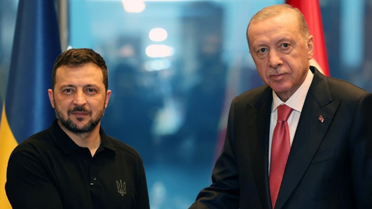 Ukrayna Devlet Başkanı Zelenskiy Türkiye'de Ukrayna Devlet Başkanı Zelenskiy Türkiye'de