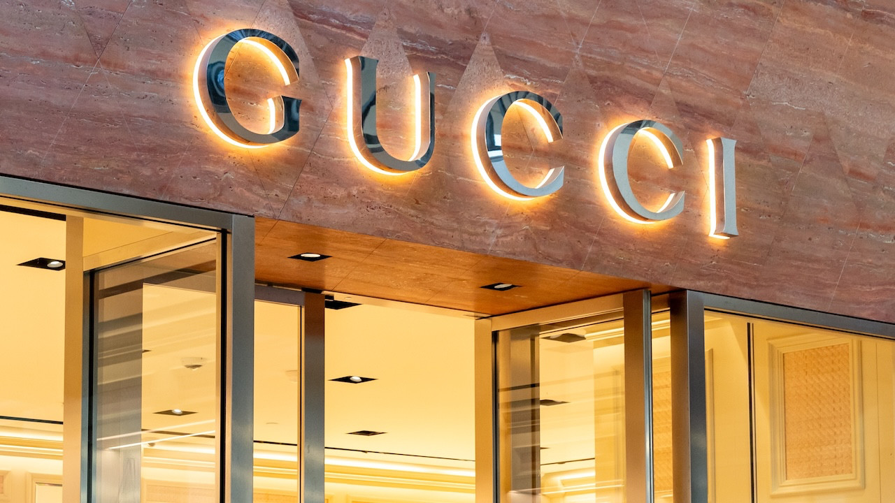 Gucci'nin sahibi Kering, borçları azaltmak için güzellik işini L’Oréal ...
