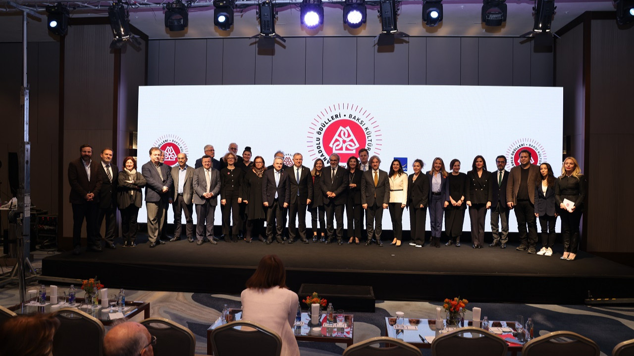 Baksı Kültür Sanat Vakfı, Anadolu Ödülleri’nin üçüncüsü düzenlendi Baksı Kültür Sanat Vakfı, Anadolu Ödülleri’nin üçüncüsü düzenlendi