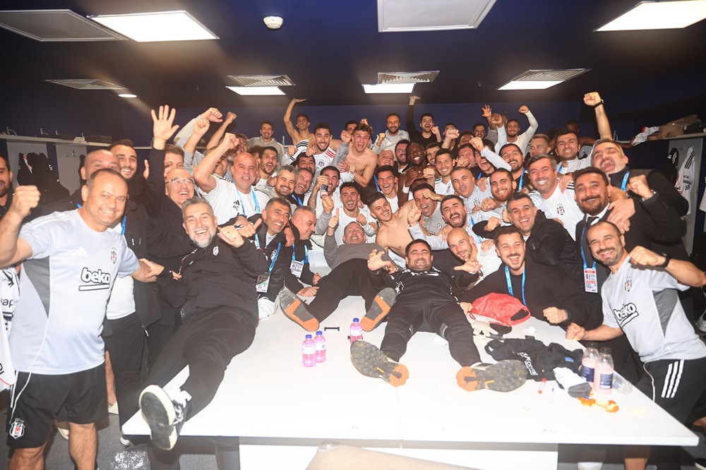 Derbiye Cerny damgası: Kadıköy'de kazanan Beşiktaş